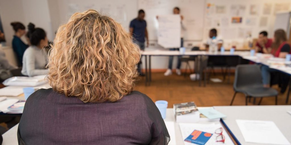 New blog series explores the routes into prison teaching - Prisoner ...